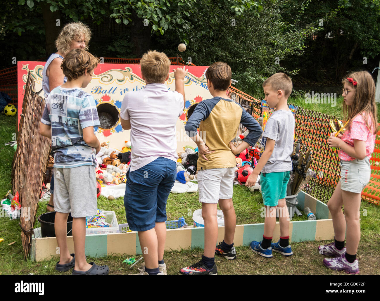 London games fair hi-res stock photography and images - Alamy