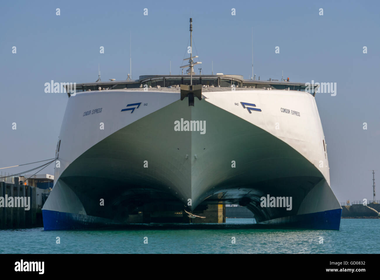 Weymouth ferry hi-res stock photography and images - Alamy