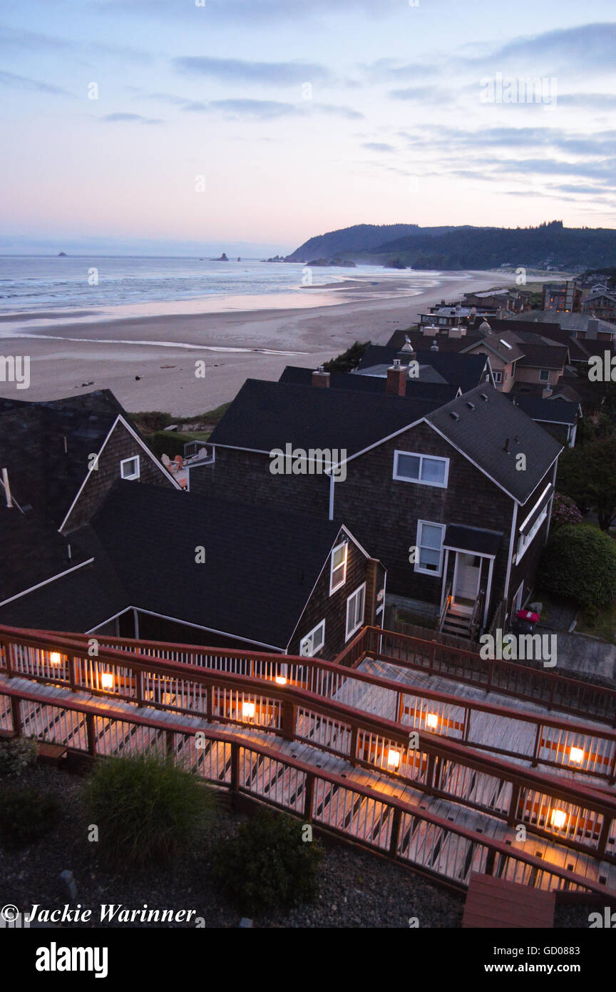 Cannon Beach Town High Resolution Stock Photography and Images - Alamy