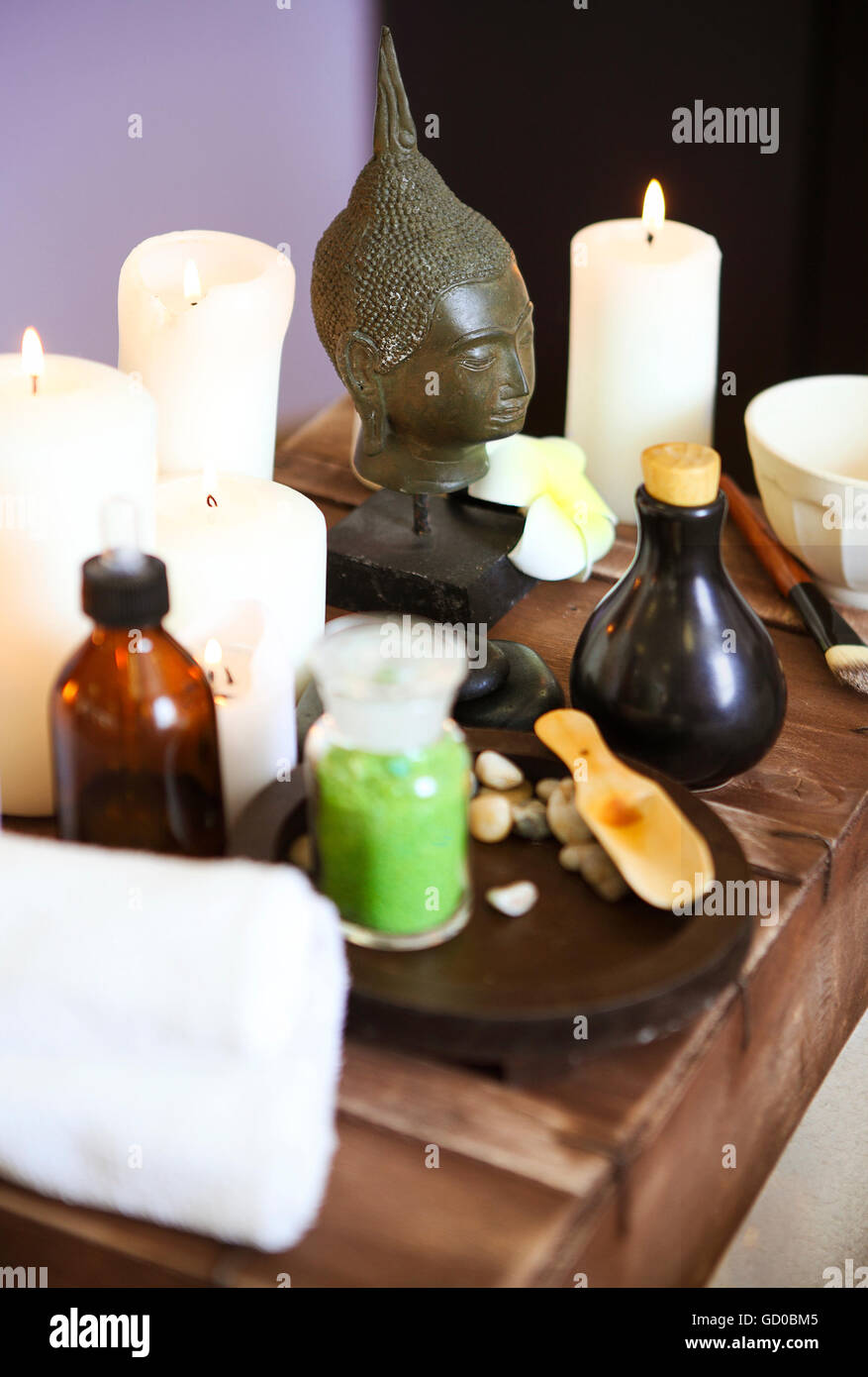 Elements of spa massage in spa salon Stock Photo - Alamy