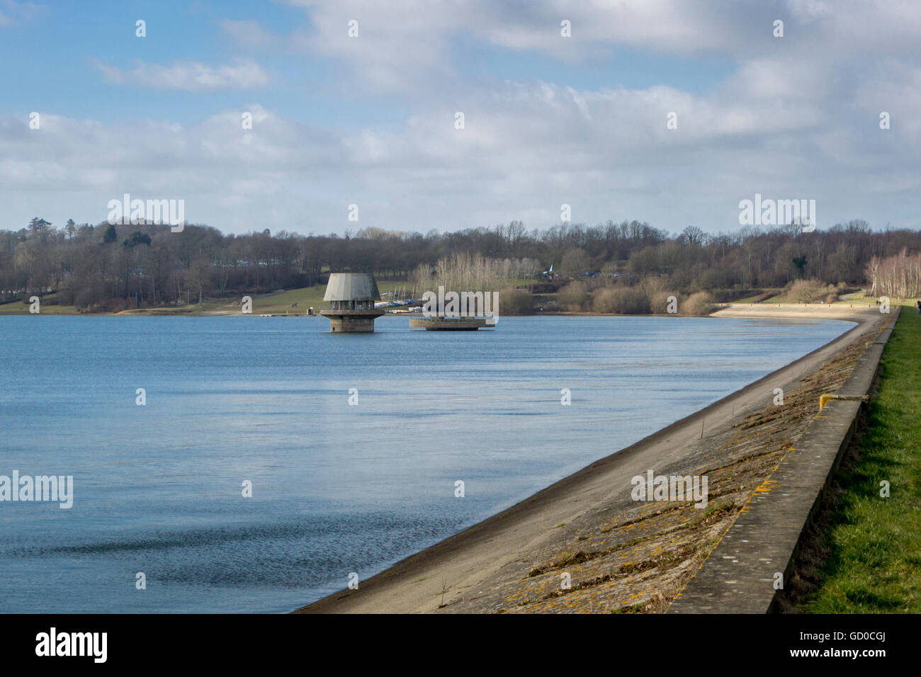 Bewl Water reservoir in High Weald, Kent, UK Stock Photo - Alamy