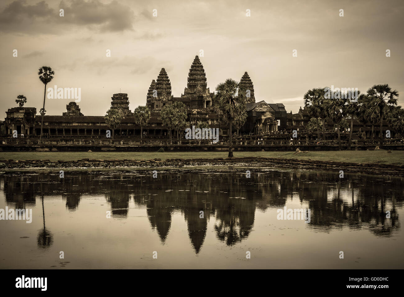 Angkor style architecture hi-res stock photography and images - Alamy