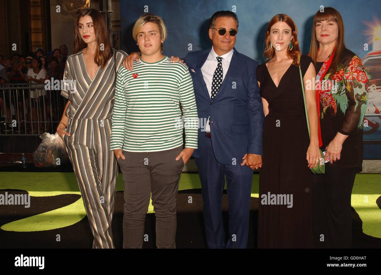 Andy garcia family hi-res stock photography and images - Alamy