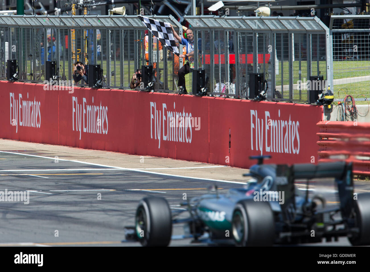 Chequered flag race track hi-res stock photography and images - Alamy