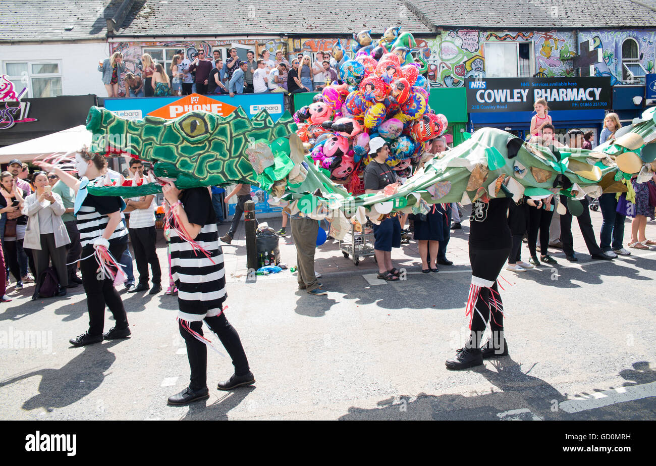 Oxford, UK. 10th July 2016. Thousands of revellers turn up to the multi ...