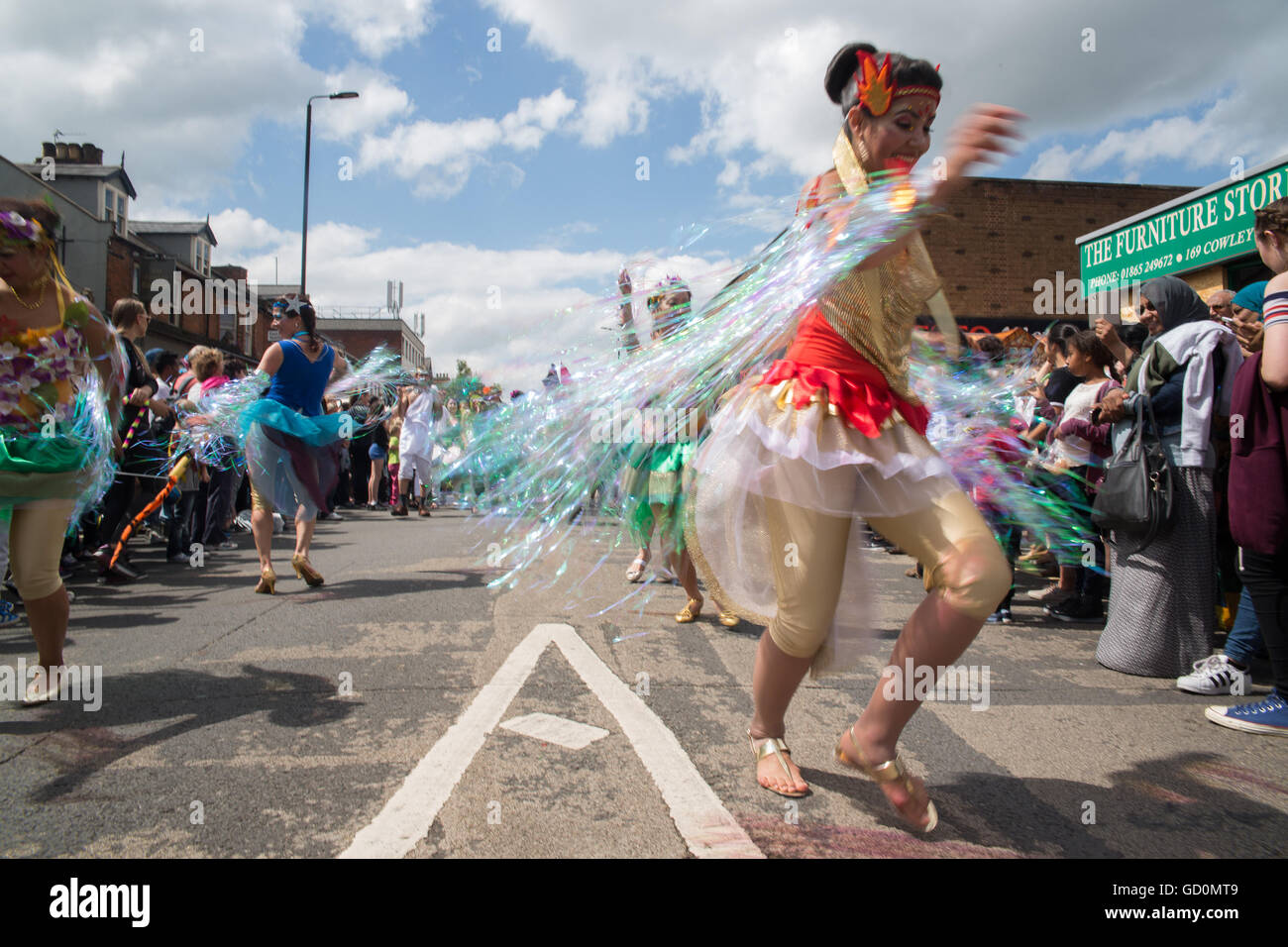 Oxford, UK. 10th July 2016. Thousands of revellers turn up to the multi ...