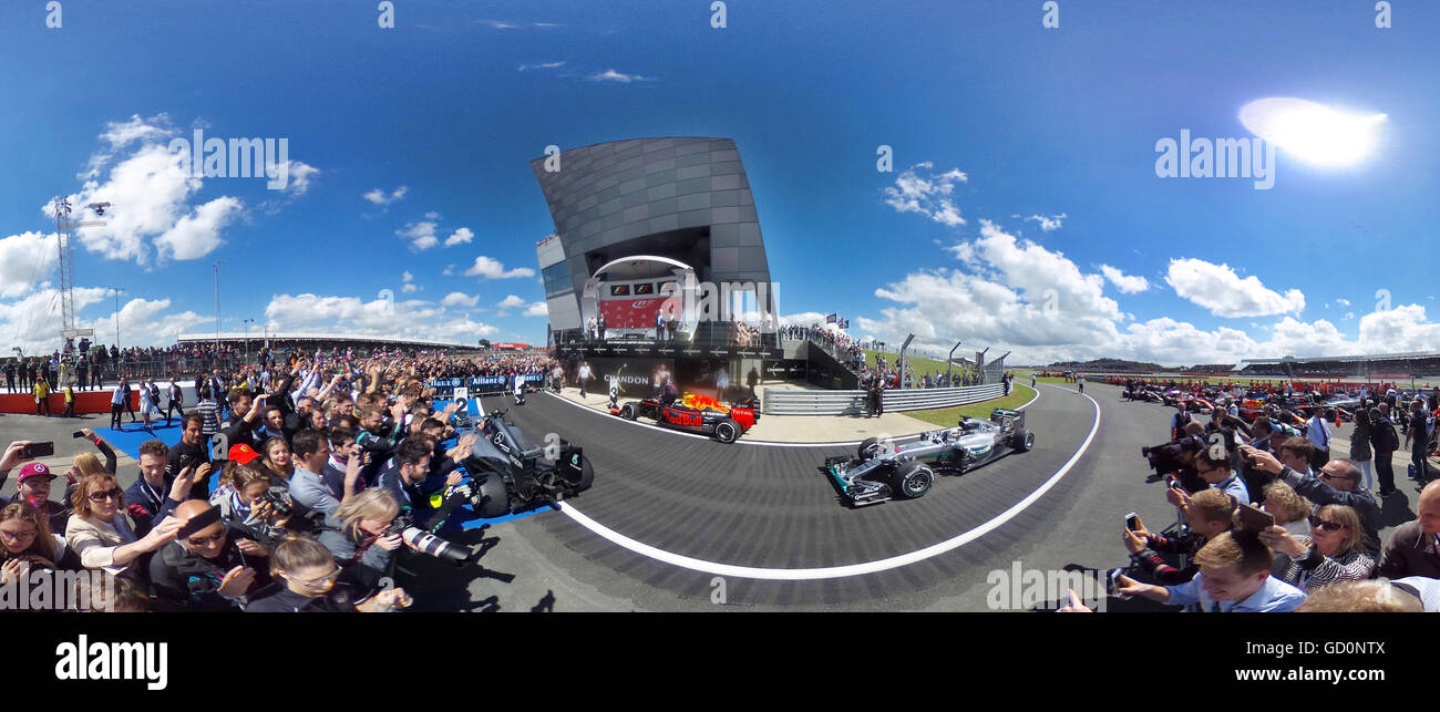 Race winner lewis hamilton hi-res stock photography and images - Alamy