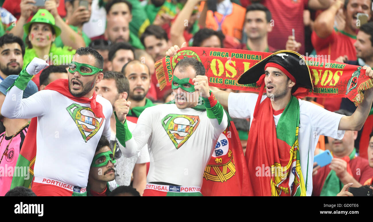 2016 portugal winning hi-res stock photography and images - Alamy