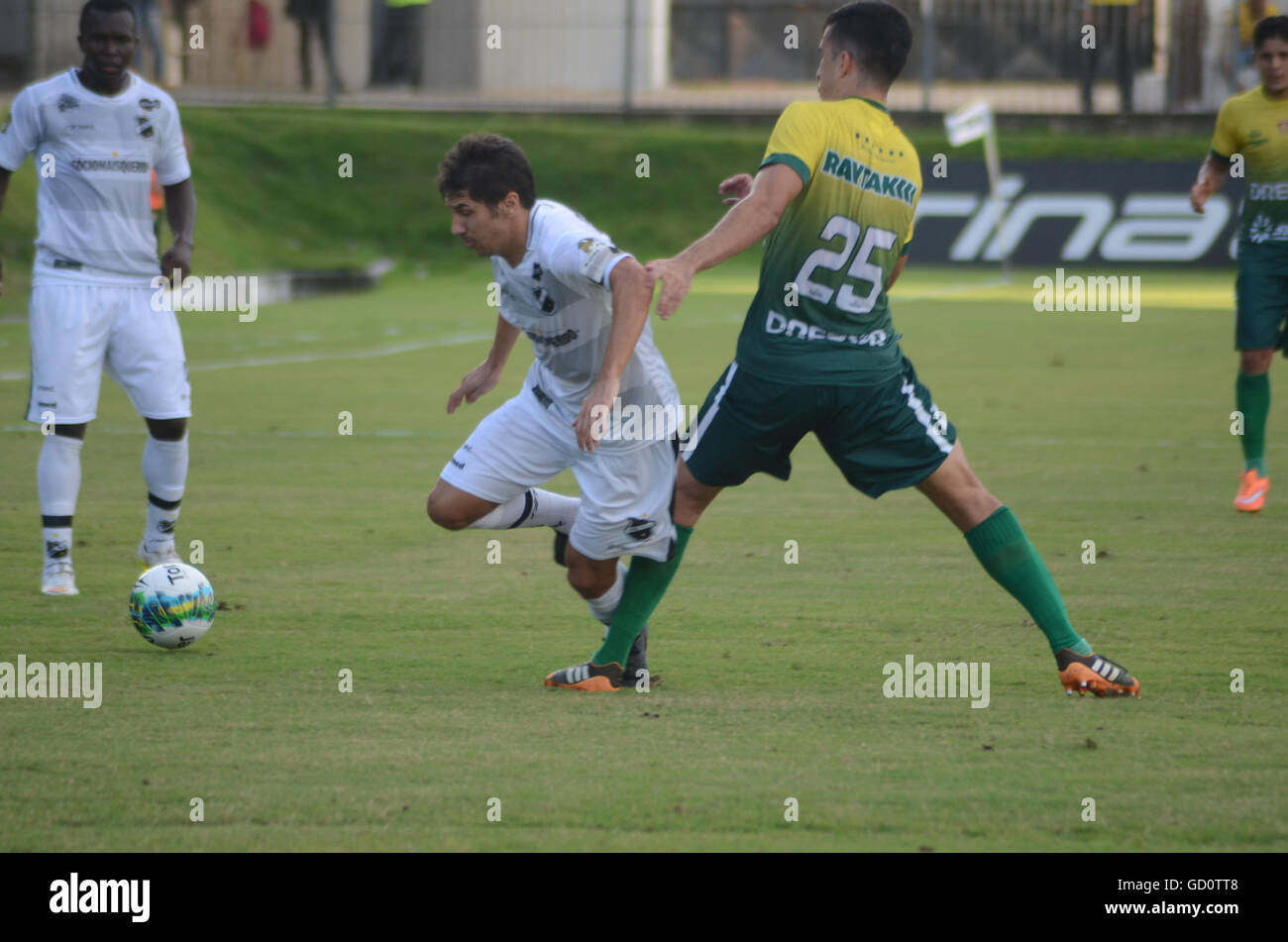 ABC (RN) won the Cuiab? (MT) by 2 x 1 in Frasqueirao stadium in Natal, the eighth round of the ...