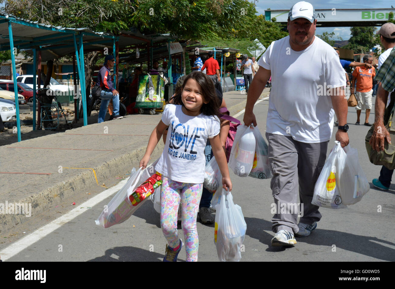 (160711) -- CUCUTA (COLOMBIA), July 11, 2016 (Xinhua) -- Photo provided ...
