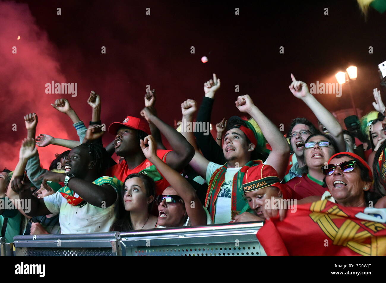 Lisbon, Portugal. 10th July, 2016. Porgugal's fans celebrate national ...
