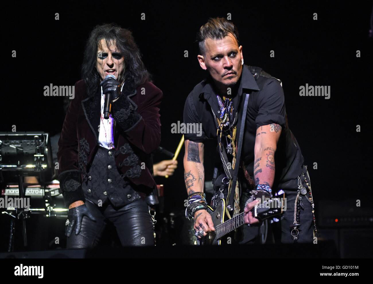 Brooklyn, NY, USA. 10th July, 2016. Alice Cooper, Johnny Depp on stage ...