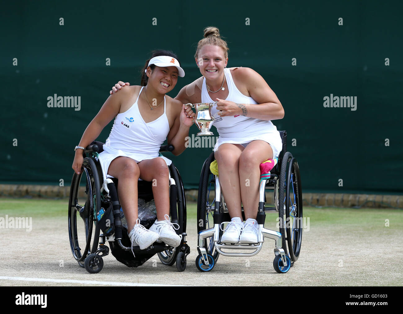 Jordanne Whiley (right) and Yui Kamiji celebrate winning the Ladies ...