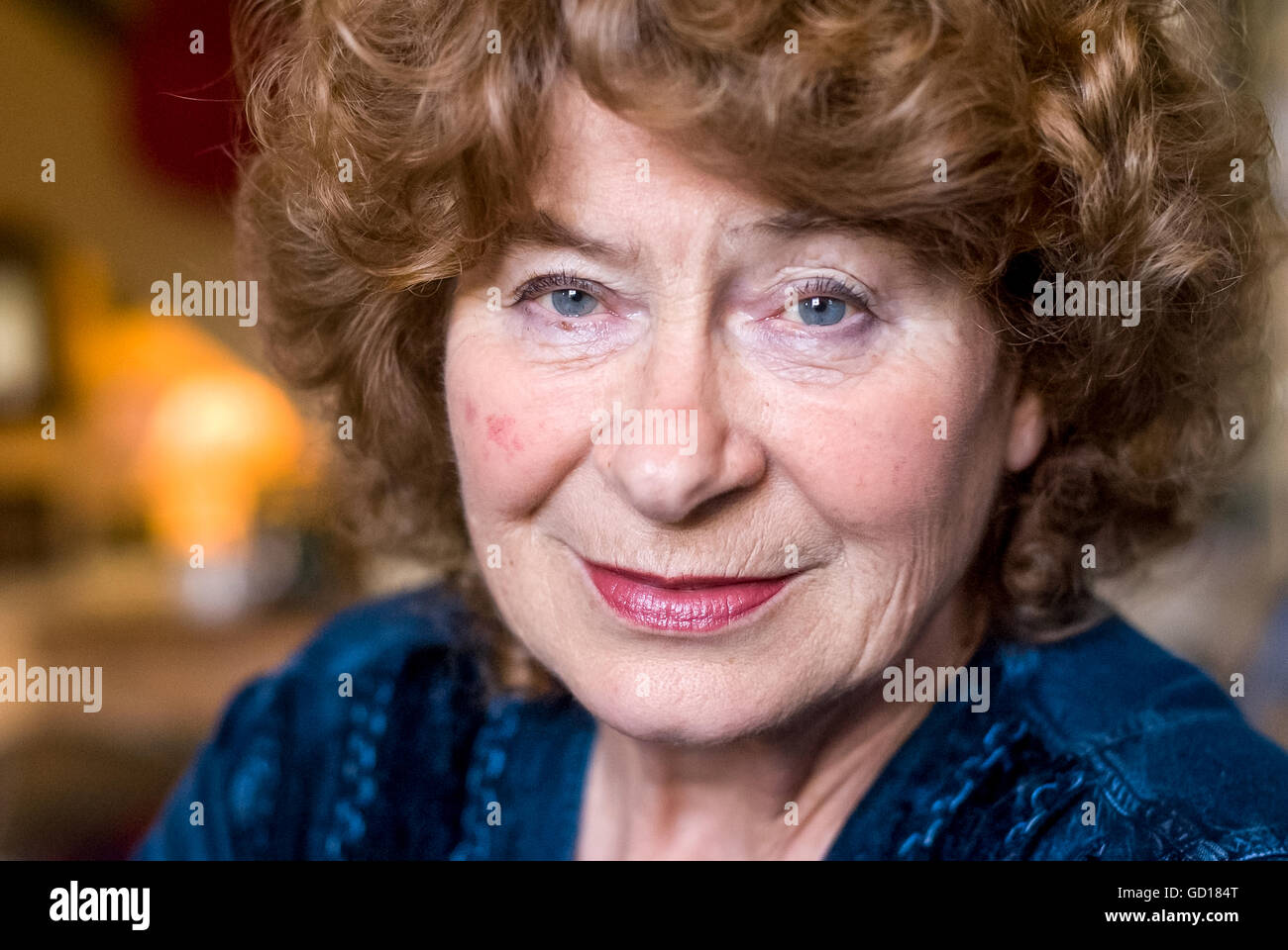 Shirley collins singer hi-res stock photography and images - Alamy