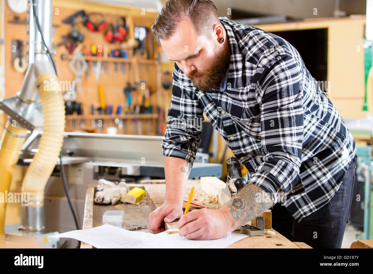 Tattoo apprenticeship hi-res stock photography and images - Alamy