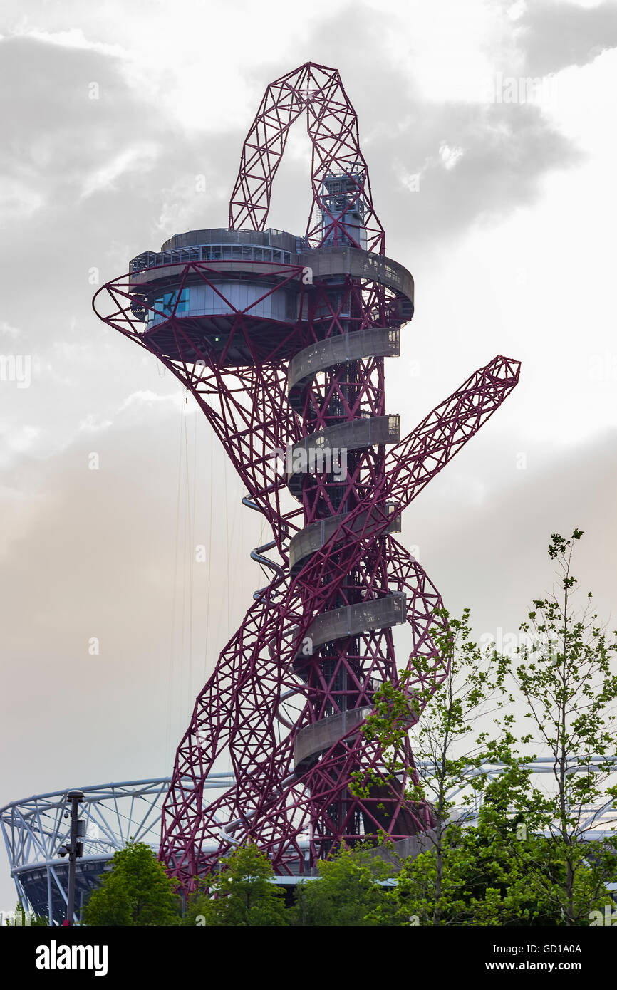Orbit Tower London Slide High Resolution Stock Photography and Images ...