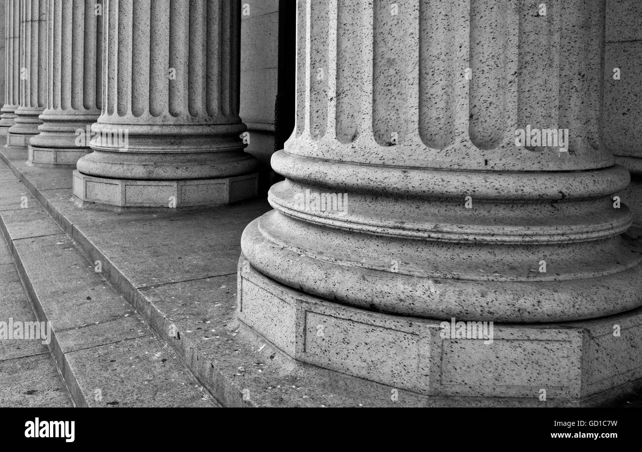 Ionic columns portico Black and White Stock Photos & Images - Alamy