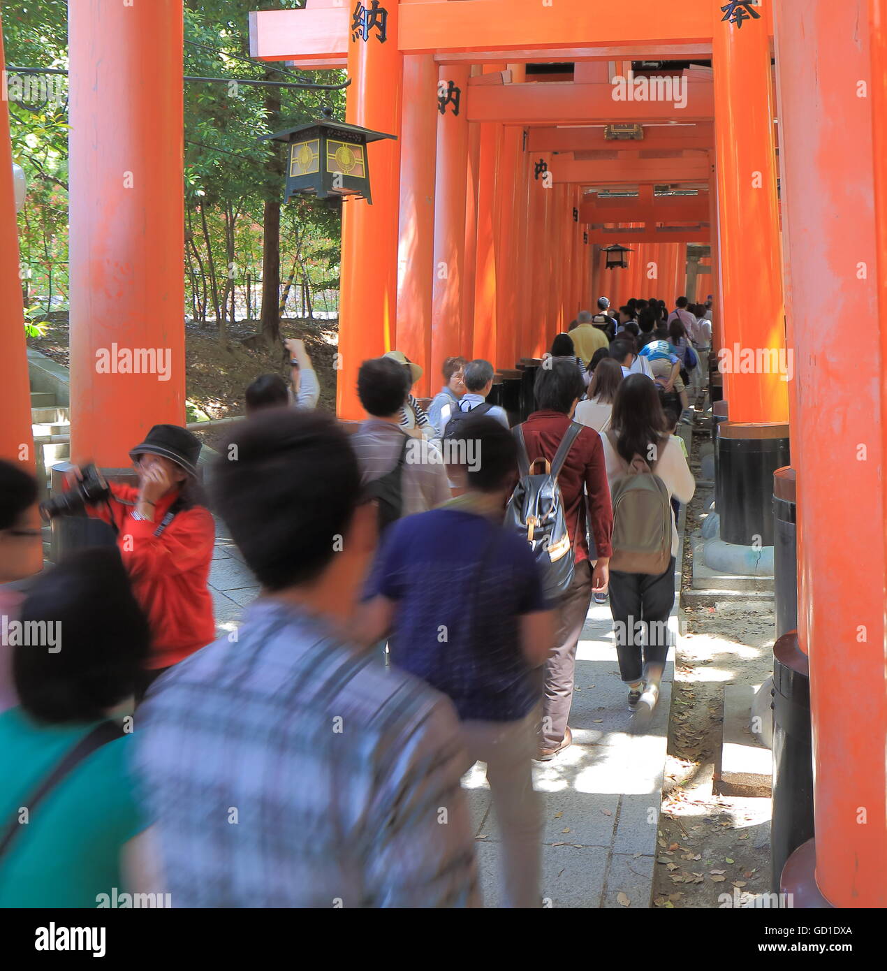 People visit Fushimi Inari Shrine in Kyoto Japan Stock Photo - Alamy
