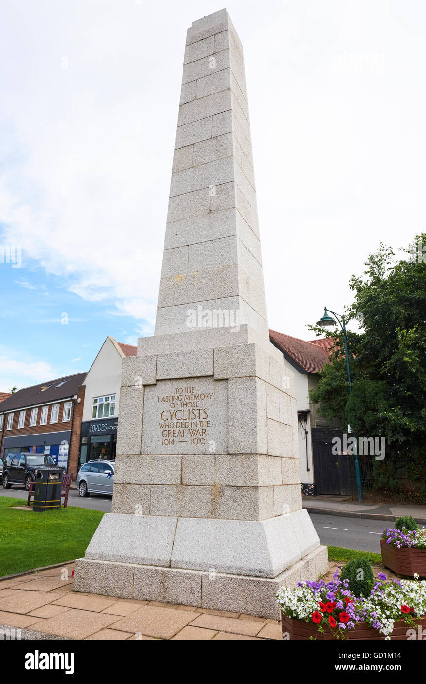 Cyclists war memorial meriden hi-res stock photography and images - Alamy