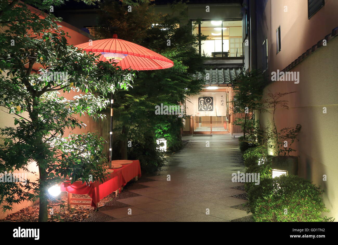 Traditional Japanese House Kyoto High Resolution Stock Photography and ...