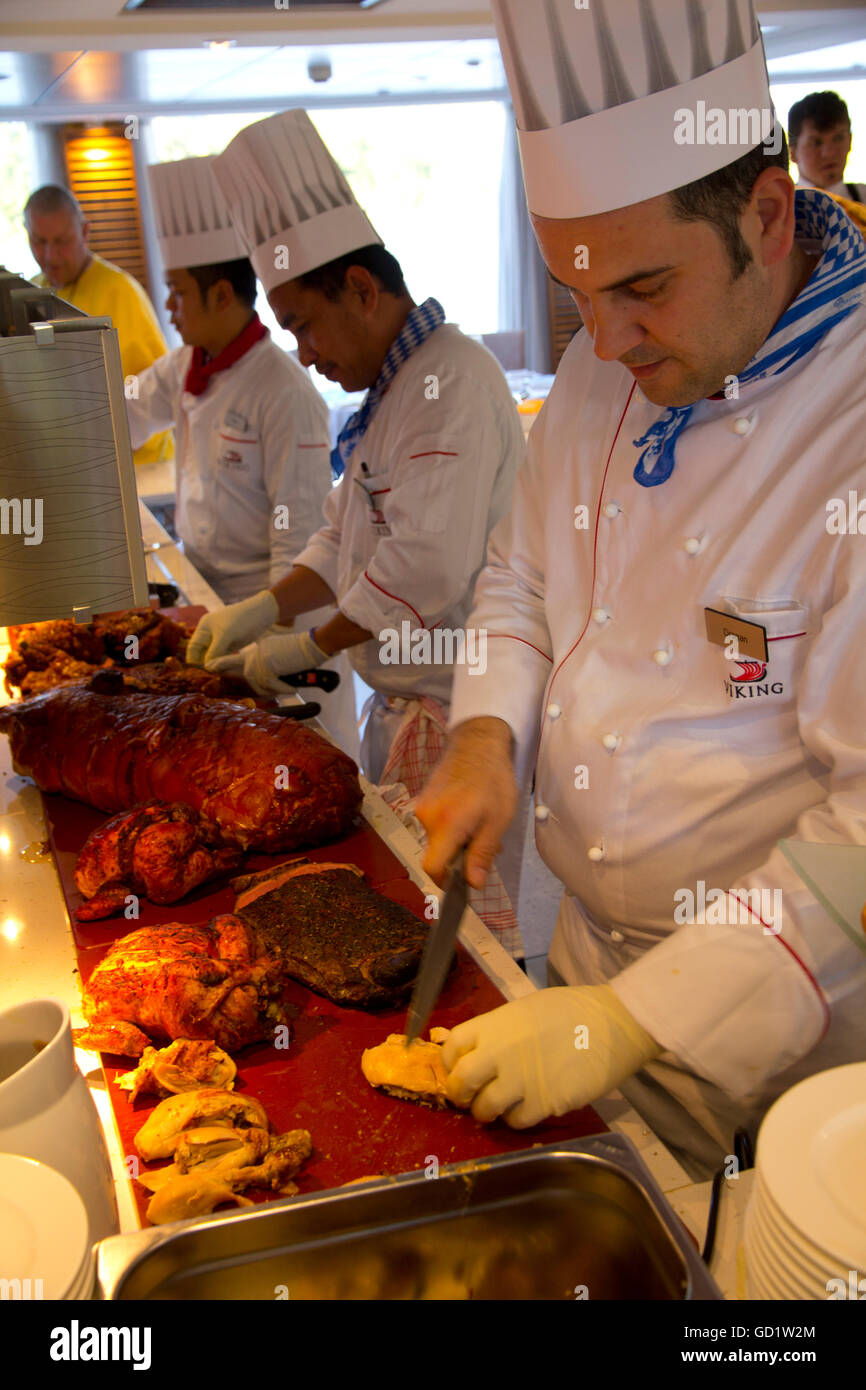 Following a day in Heidelberg, a hearty German buffet greets Viking ...