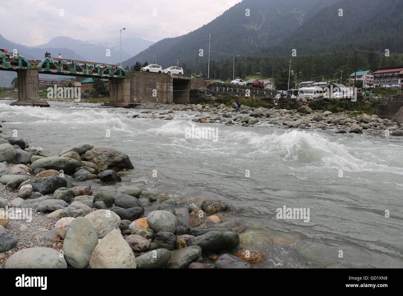 Lidder river Pahalgam, Jammu & Kashmir Stock Photo - Alamy