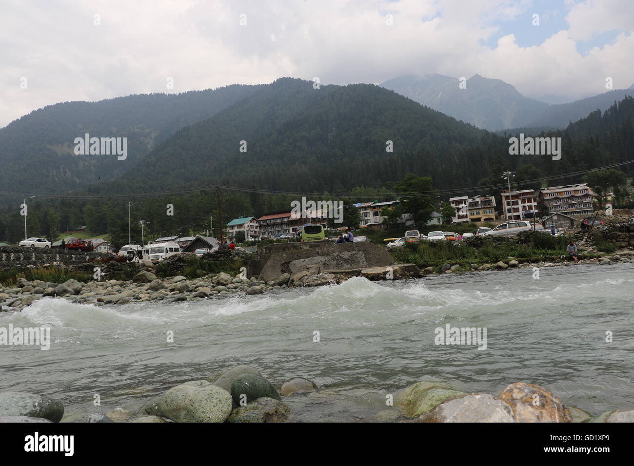 Lidder river Pahalgam, Jammu & Kashmir Stock Photo - Alamy