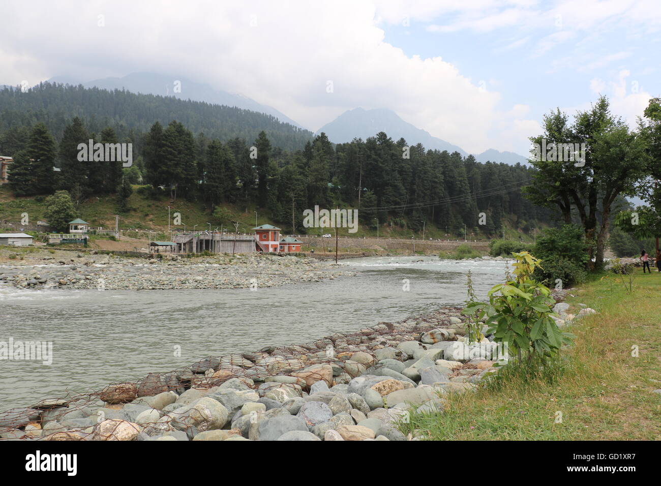 Lidder river Pahalgam, Jammu & Kashmir Stock Photo - Alamy