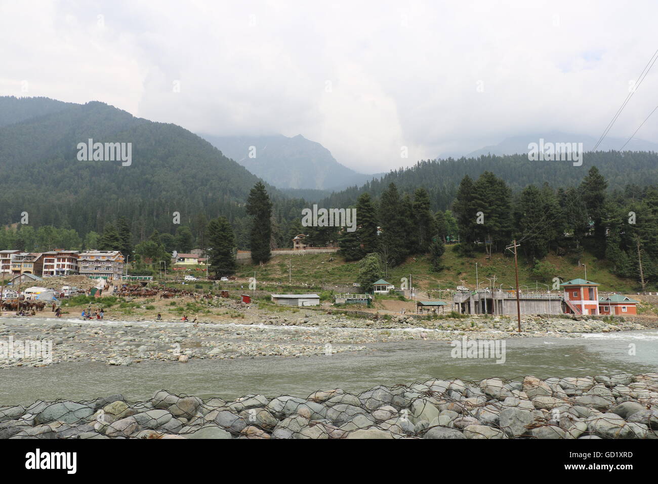 Lidder river Pahalgam, Jammu & Kashmir Stock Photo - Alamy