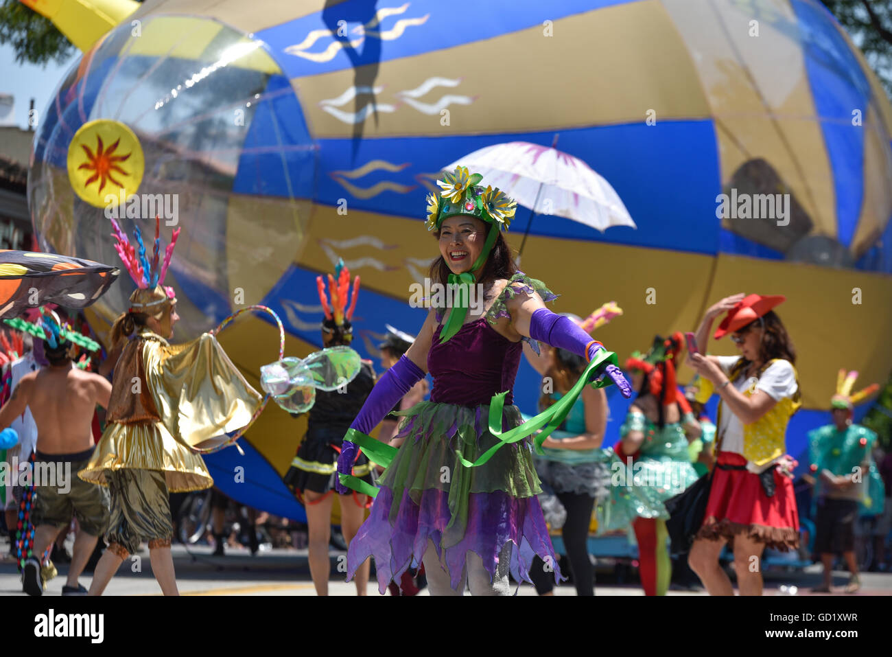 A participant at the yearly "Summer Solstice" parade in Santa Barbara ...