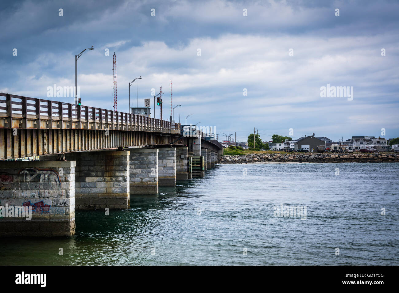 Bridge over Hampton Harbor Inlet in Hampton Beach, New Hampshire Stock ...