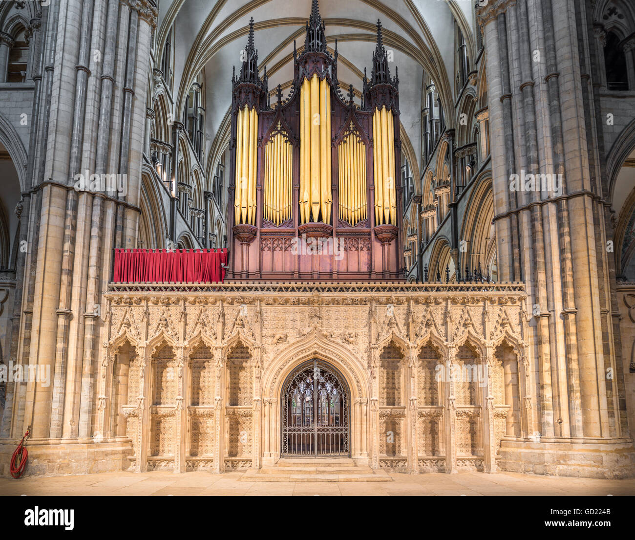 Rood screen at Lincoln cathedral Stock Photo - Alamy