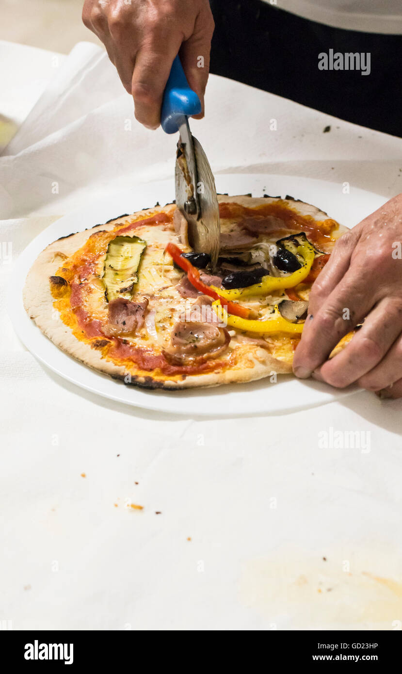 Hand making pizza homemade kitchen hi-res stock photography and images ...