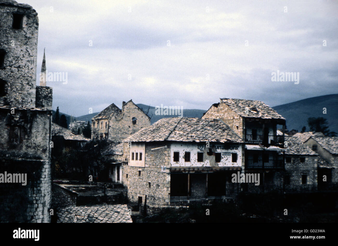 Bosnian war hi-res stock photography and images - Alamy