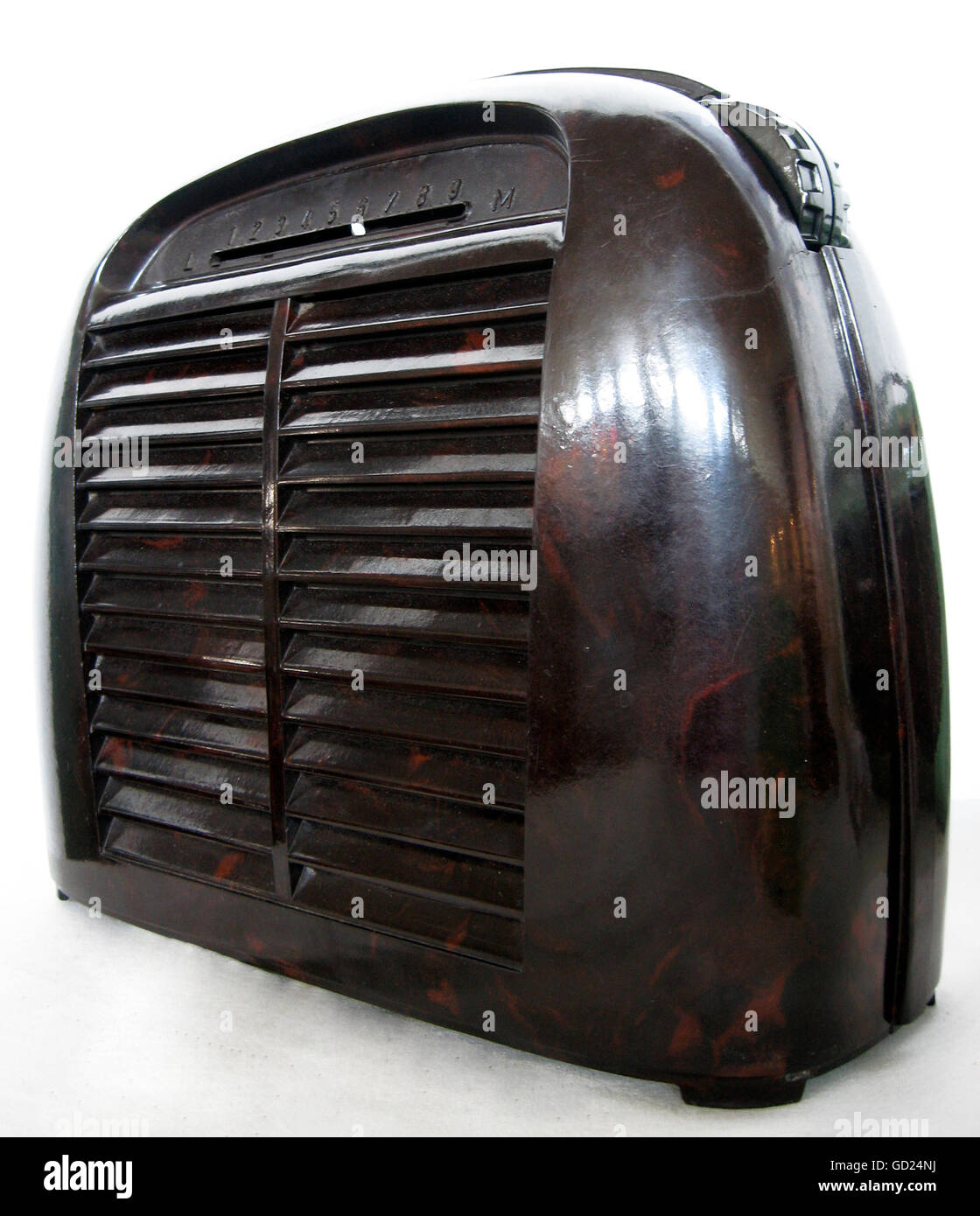Radio sets 1950s hi-res stock photography and images - Alamy