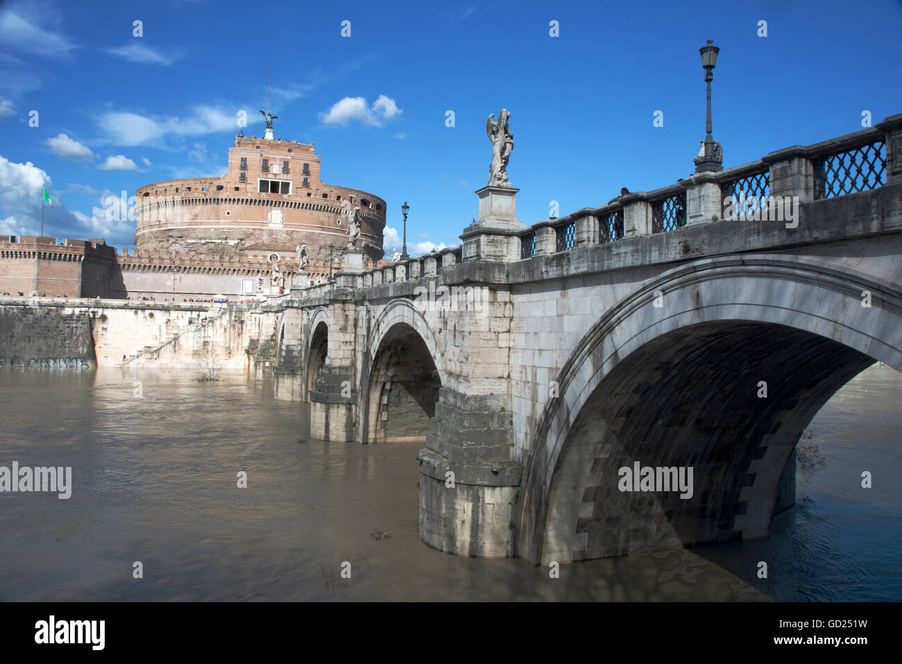 The Ponte San Angelo and Hadrian's Tomb, UNESCO World Heritage Site ...