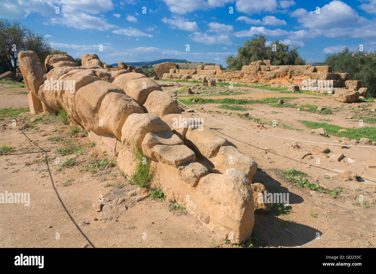 Atlas Statue, Valley of the Temples, Agrigento, UNESCO World Heritage ...