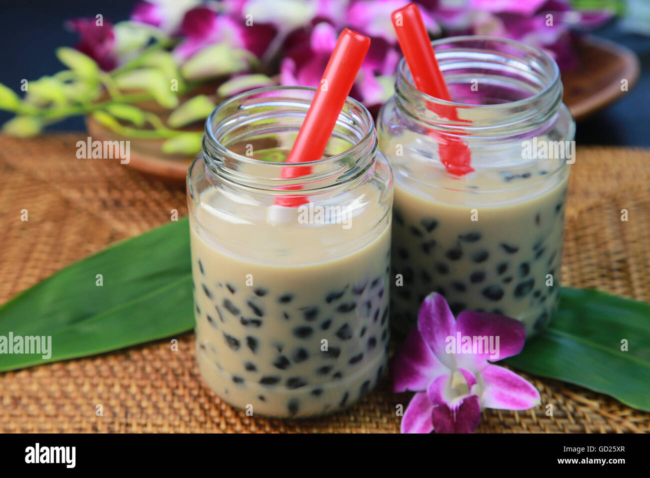 Tapioca milk tea hi-res stock photography and images - Alamy