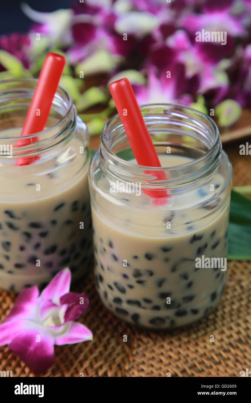 Tapioca milk tea Stock Photo - Alamy