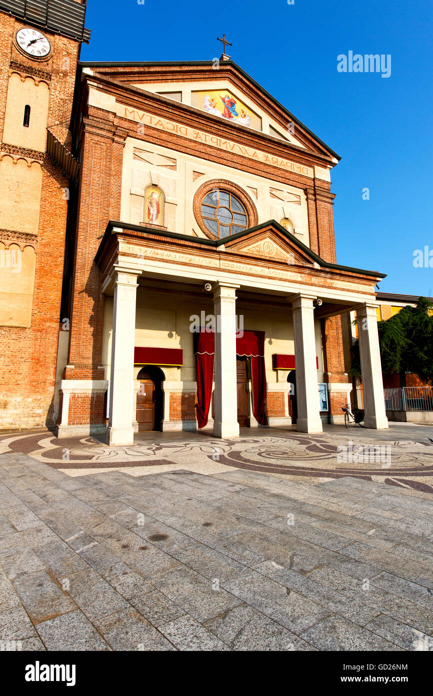in the parabiago old church closed brick tower sidewalk italy lombardy ...