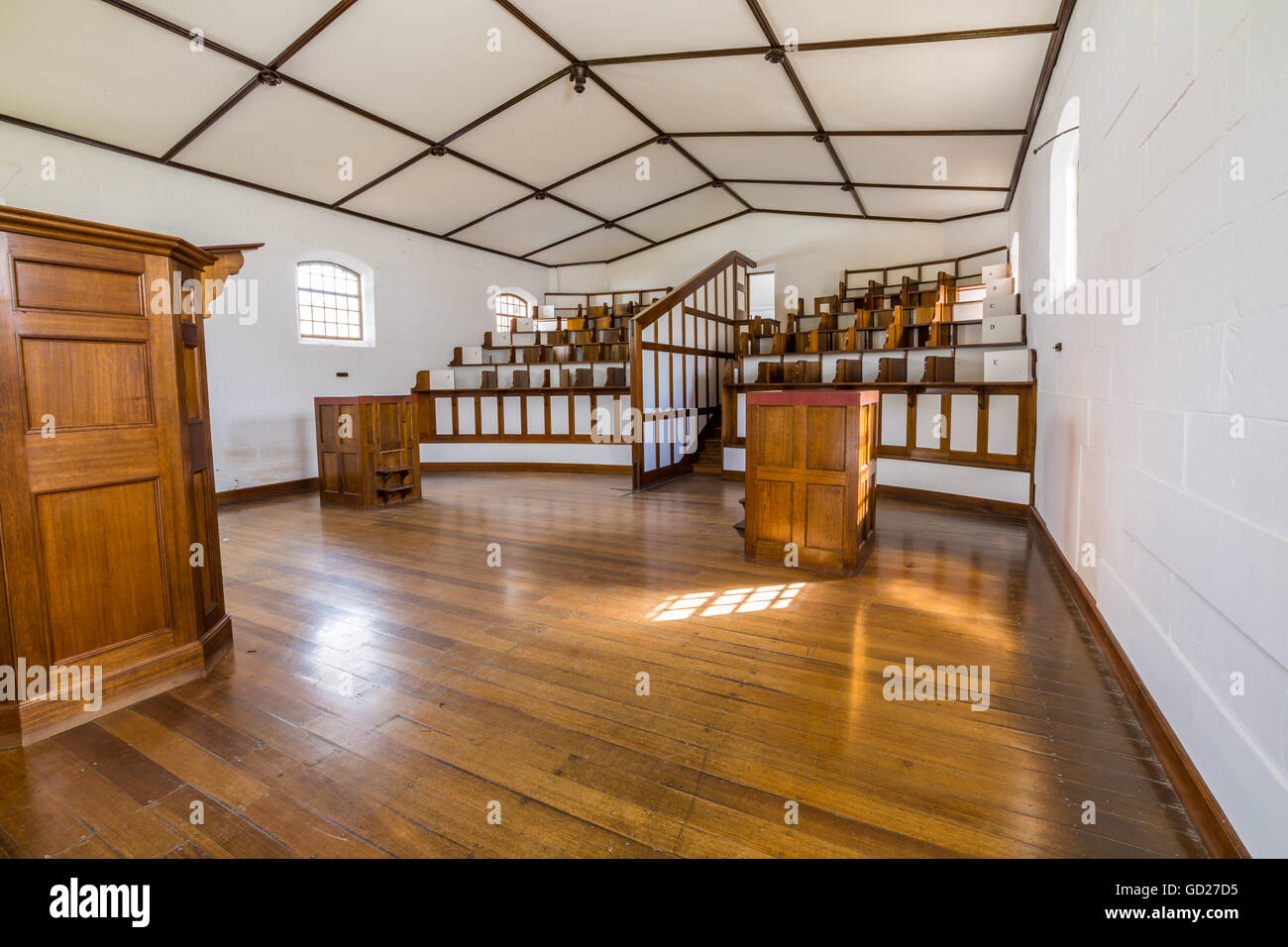 Separate prison hi-res stock photography and images - Alamy