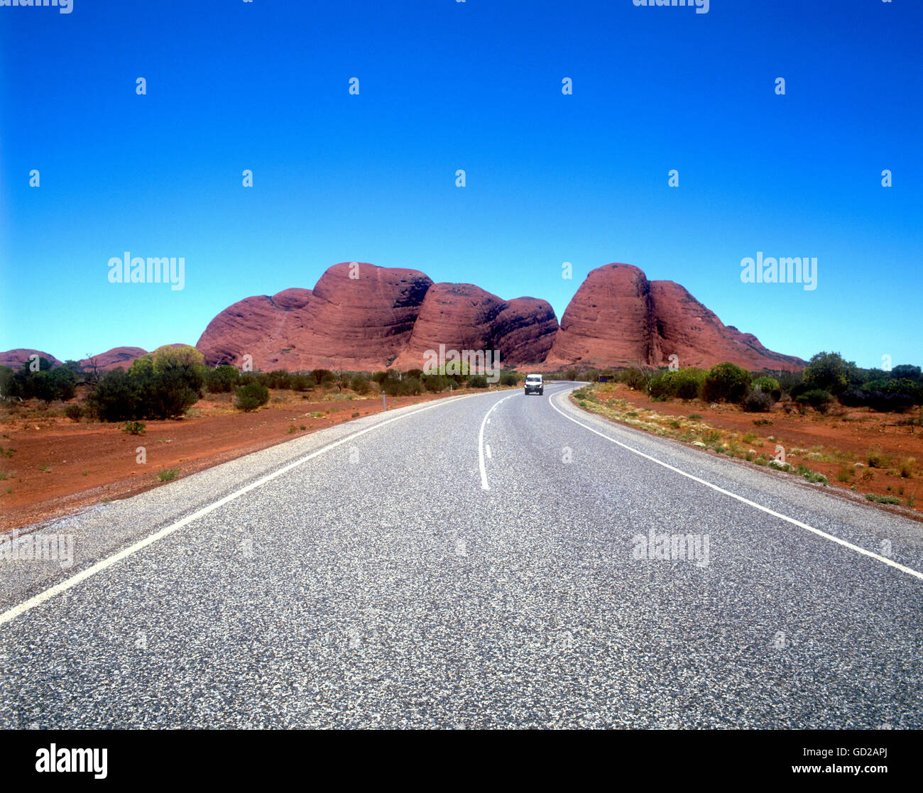 Australia Northern Territory The Olgas Road leading to the Olgas in ...