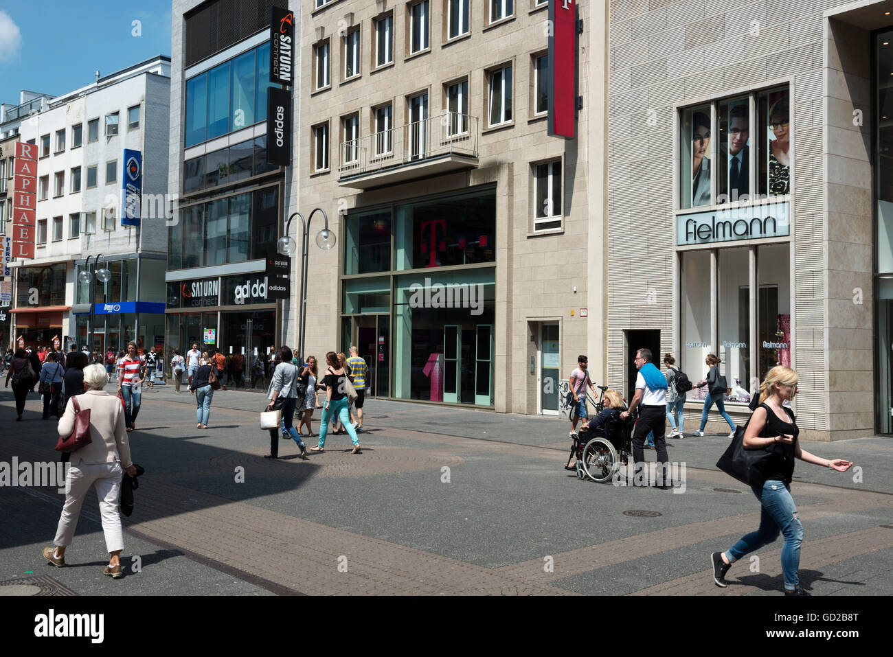 German shops hi-res stock photography and images - Alamy