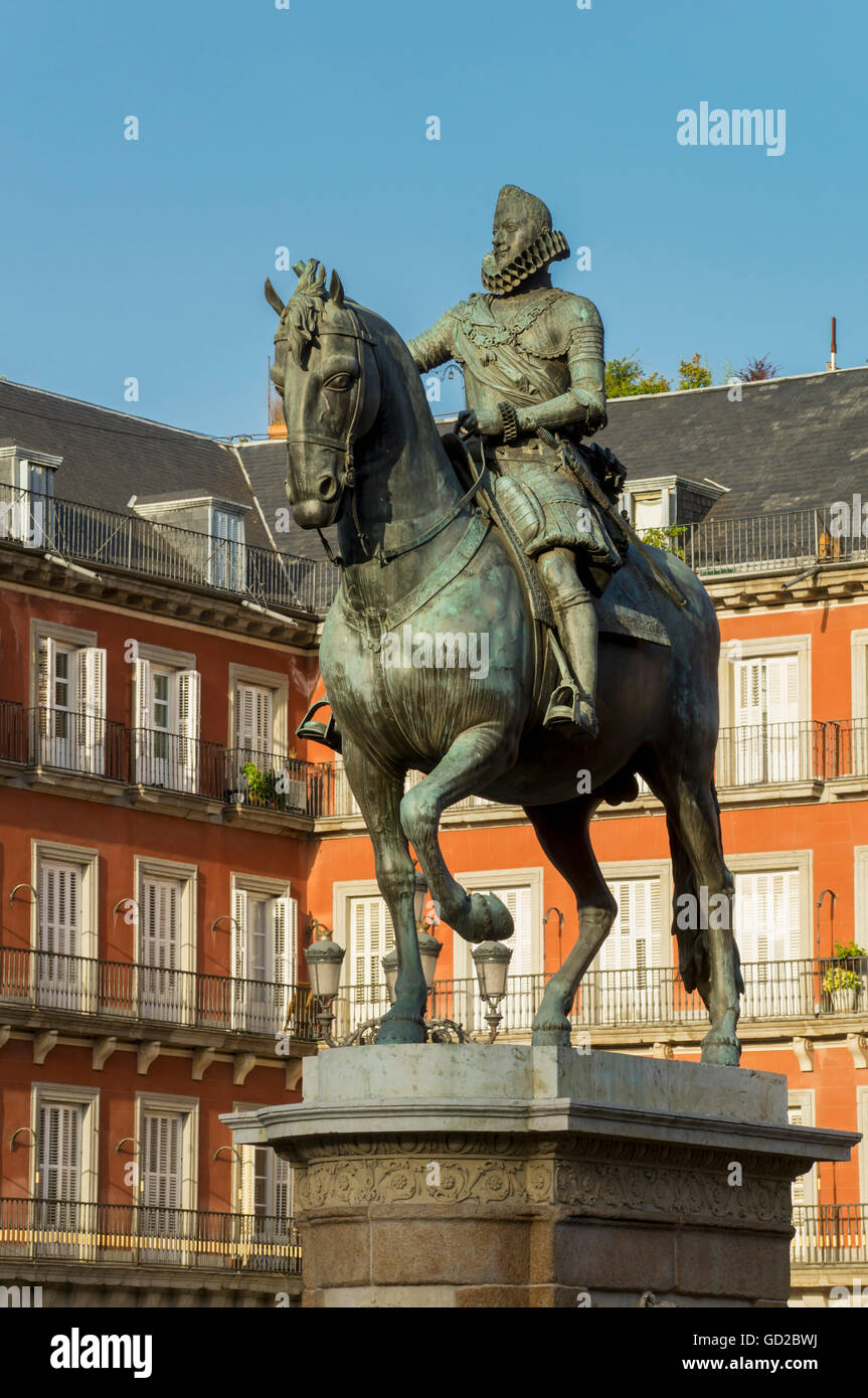 Photography plaza mayor madrid spain spanish culture statue madrid hi ...