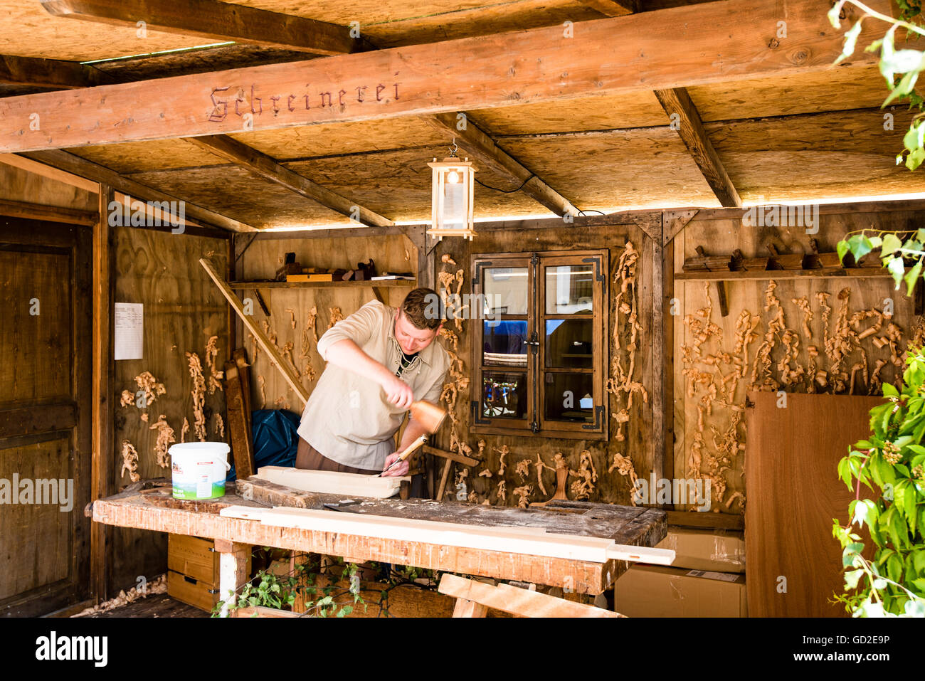 German carpenter hi-res stock photography and images - Alamy