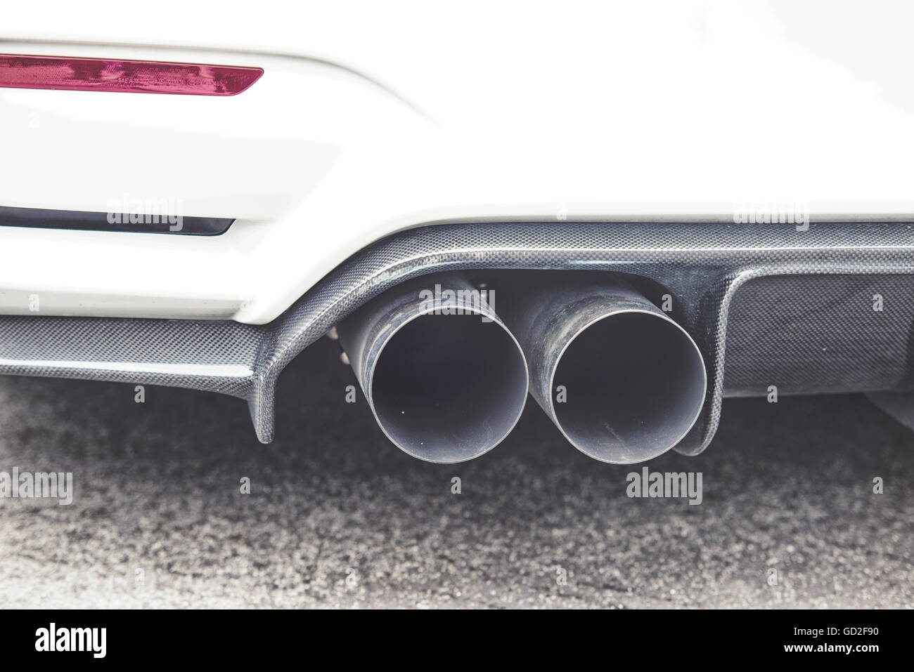 Double exhaust pipes sports car hi-res stock photography and images - Alamy