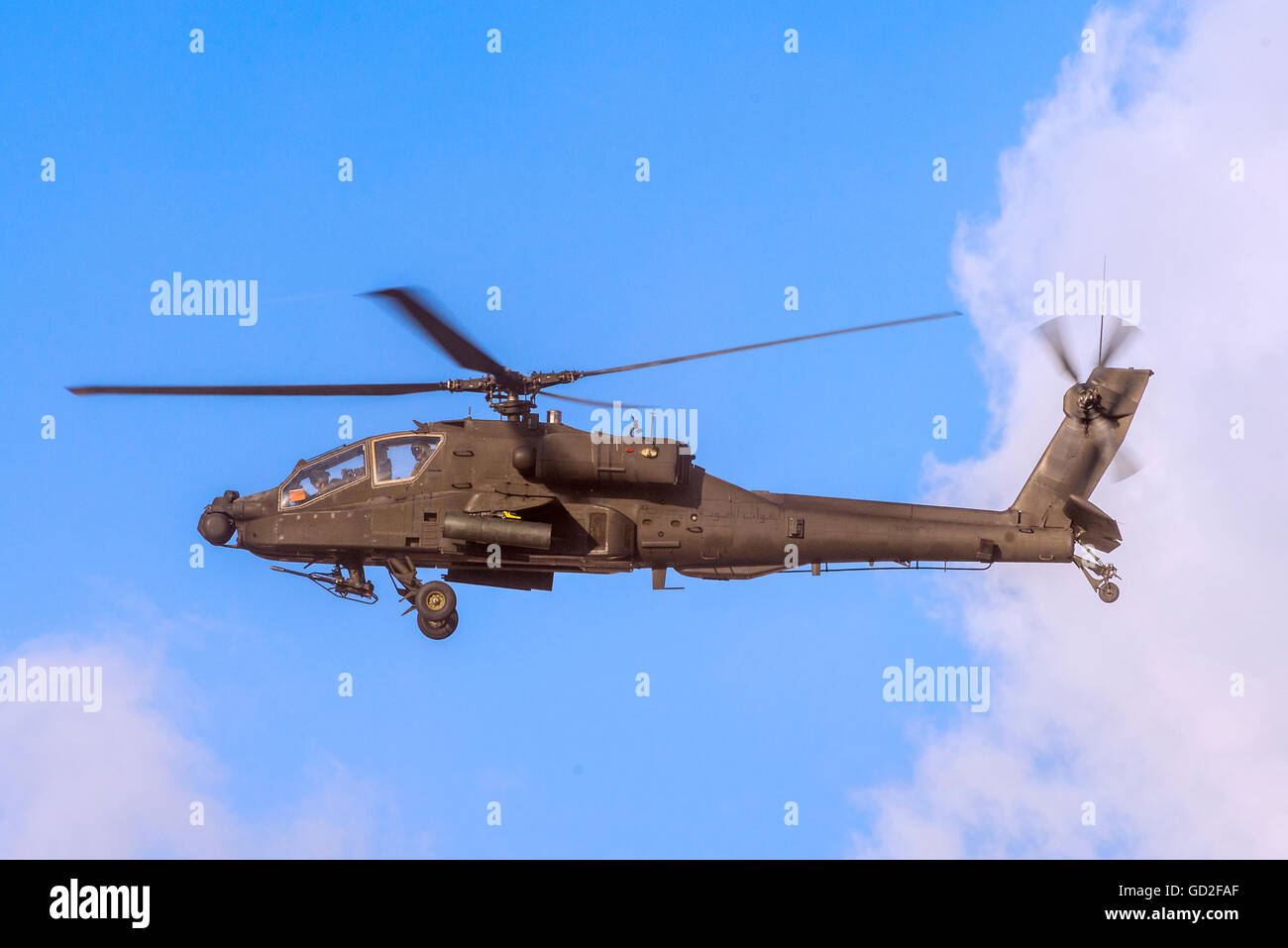 Apache flight deck hi-res stock photography and images - Alamy