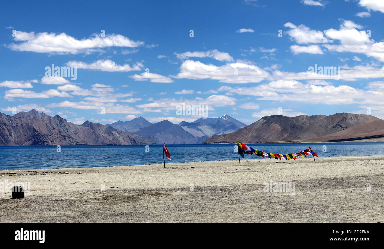 Pangong see hi-res stock photography and images - Alamy