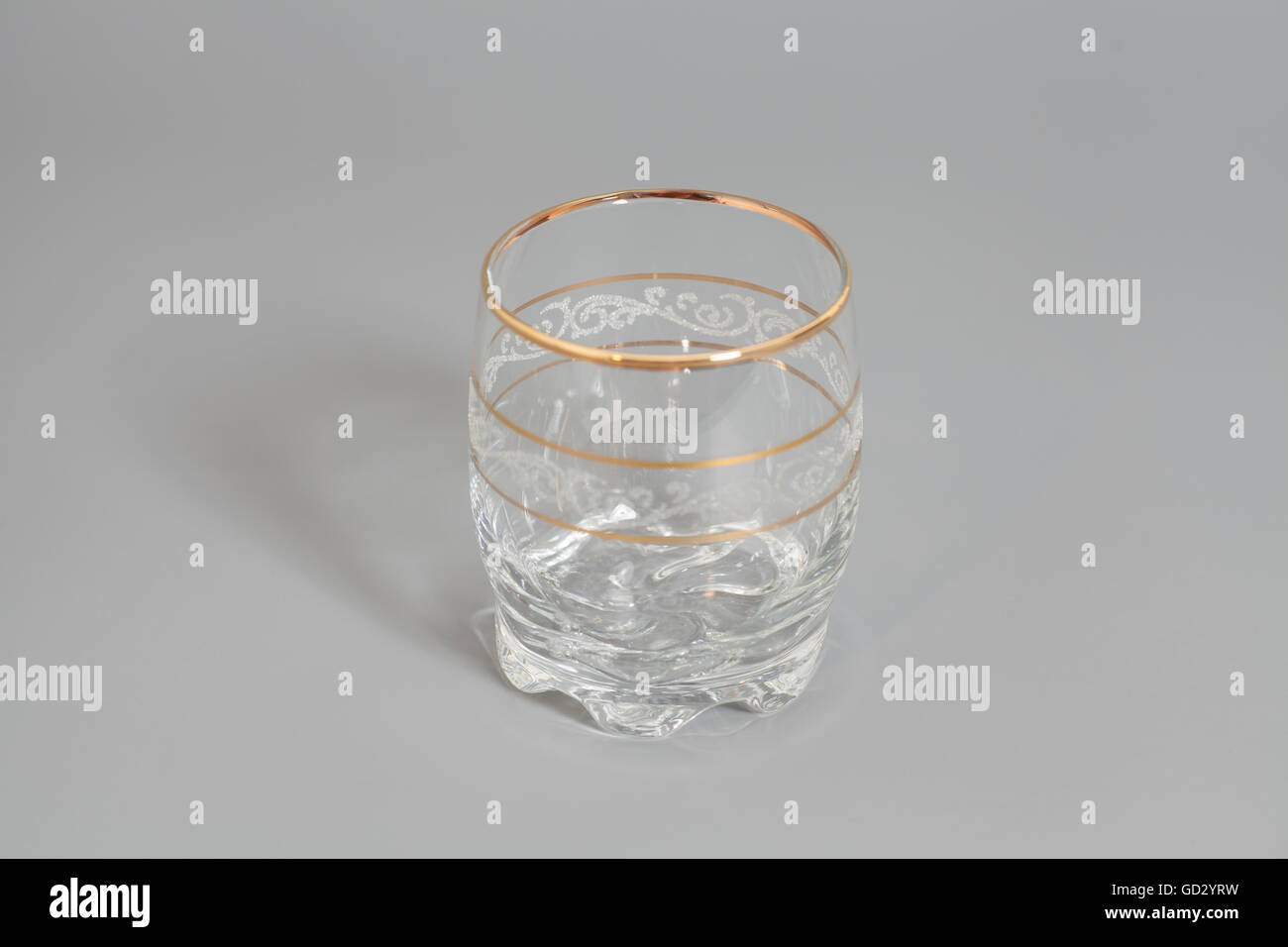 Sparkling mineral water glass empty hi-res stock photography and images ...