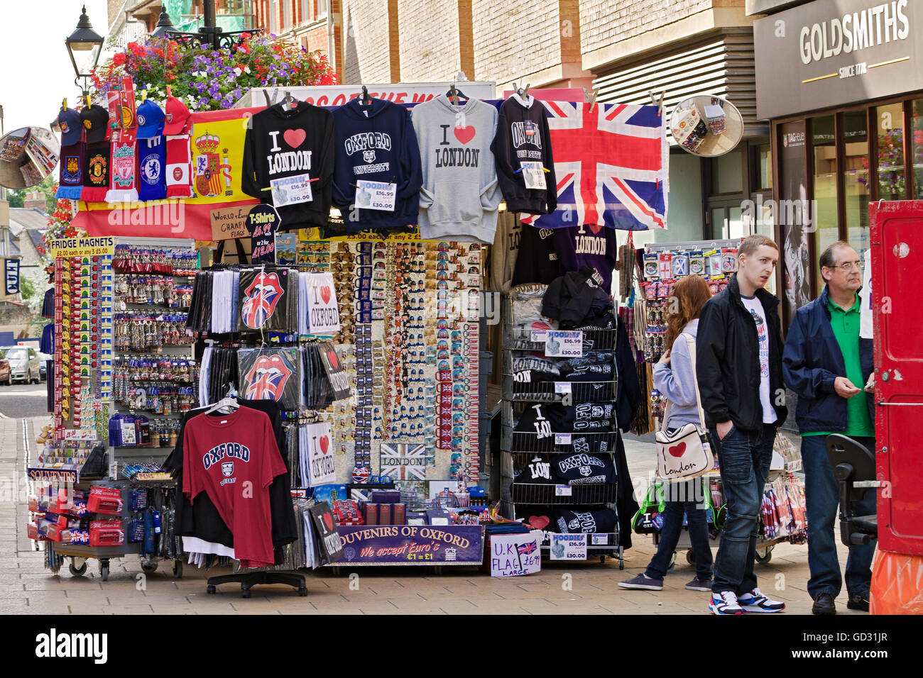 Oxford souvenirs shop hi-res stock photography and images - Alamy